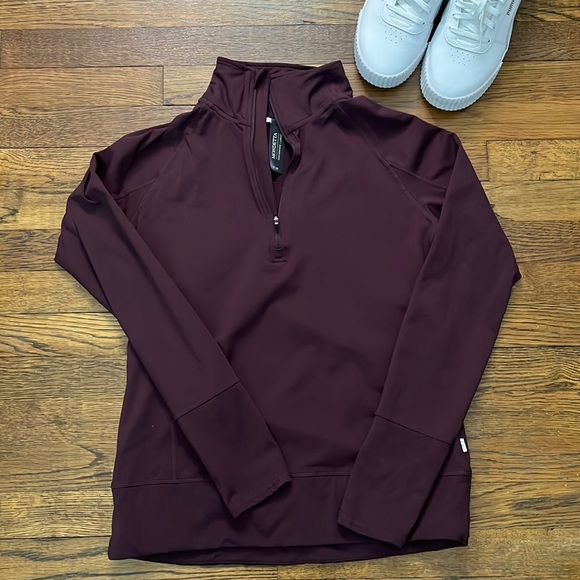Mondetta | Tops | Mondetta Performance Luxury | Poshmark